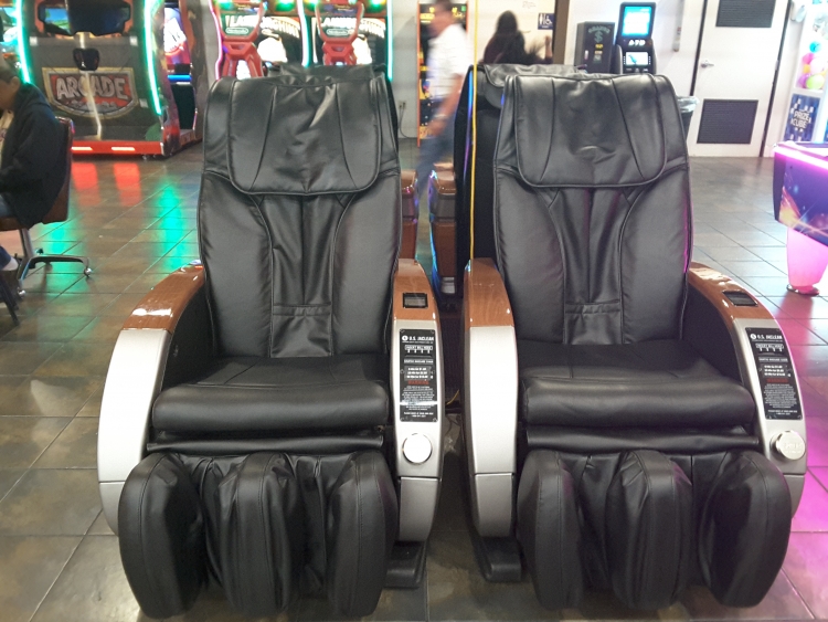 Valley Indoor Swap Meet